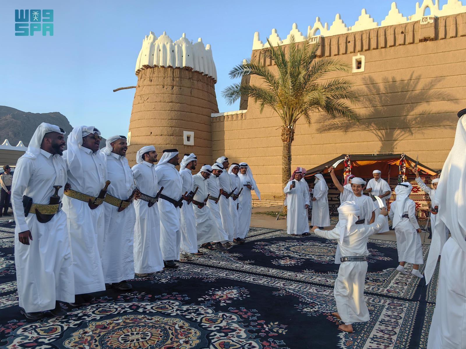 Najran’s Al-Razfa Dance: A Living Symbol of Cultural Heritage – KSA3