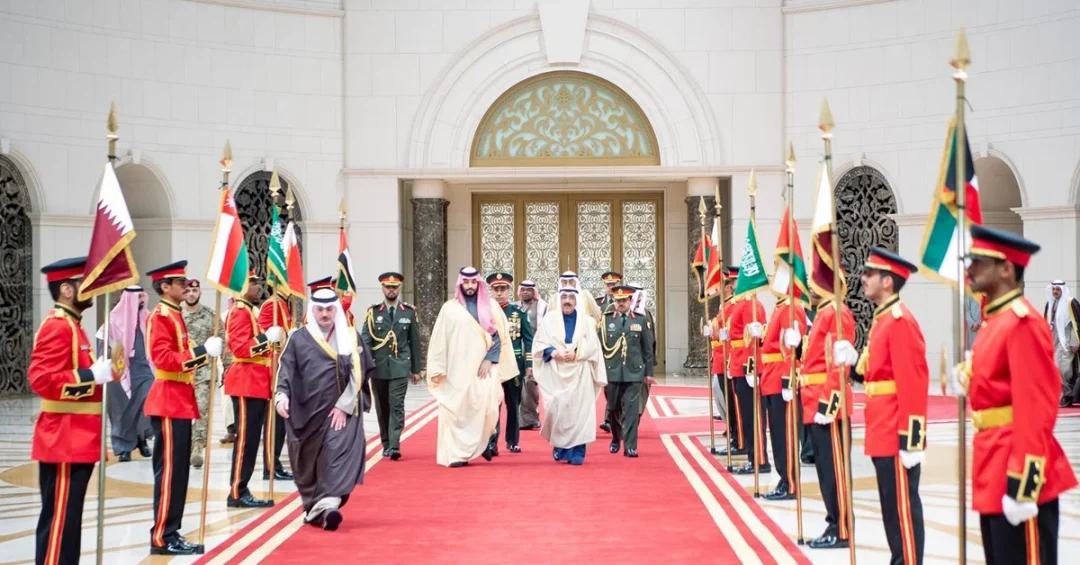 Saudi Crown Prince Leads Delegation to GCC Summit in Kuwait – KSA.com